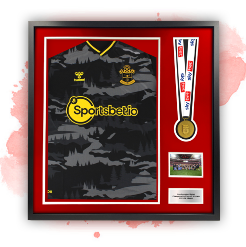 Deluxe Medal and Shirt Framing - The Shirt Framing Service